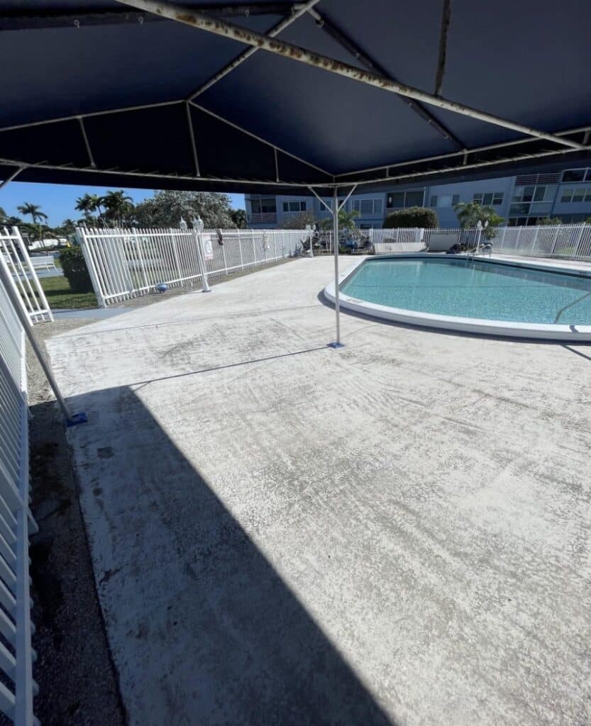 Epoxy Quartz Flooring by Universal Flooring Solutions, Florida